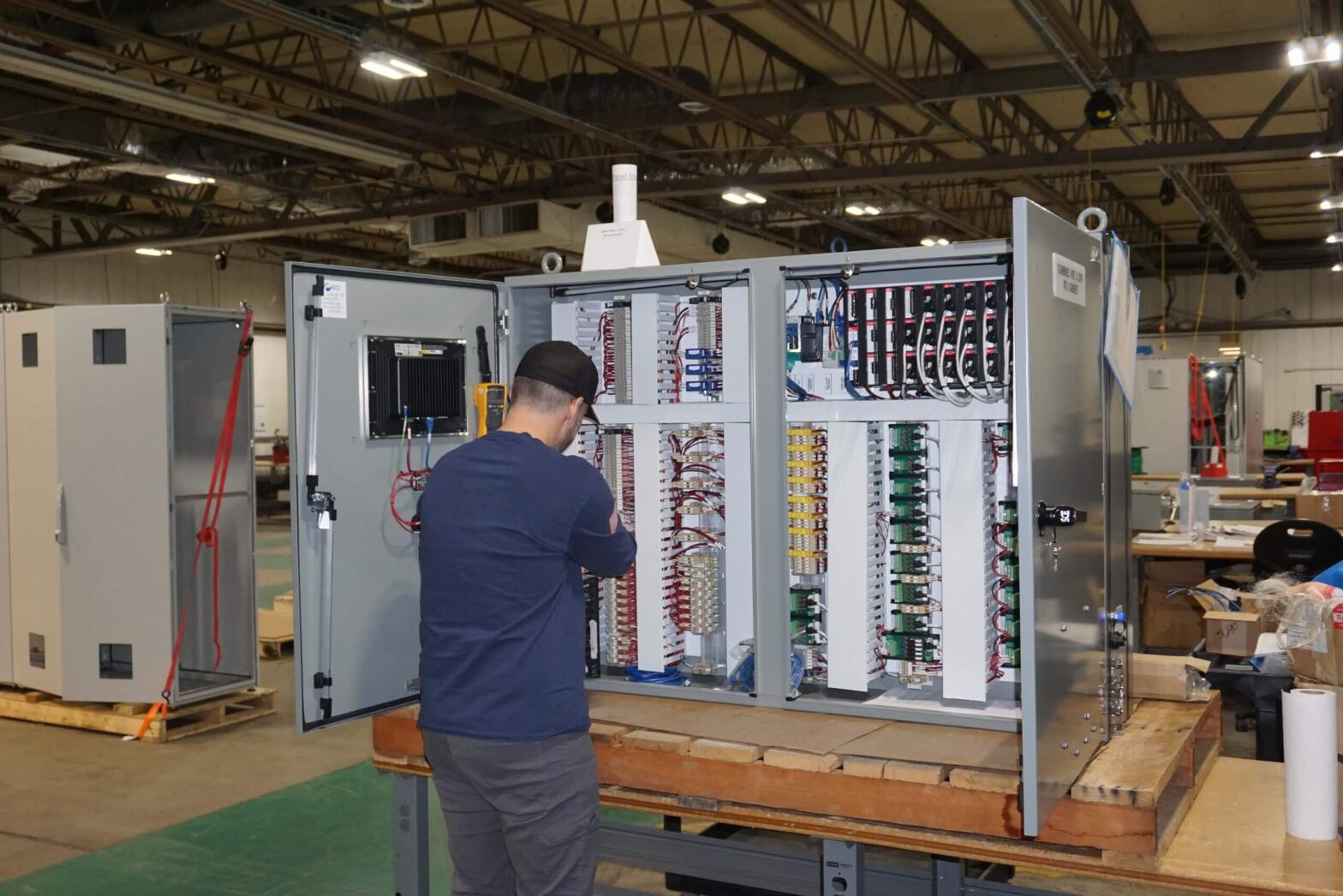 Top 10 PLC Panel and Panel Builder in Doha Qatar - Electrical Panels ...
